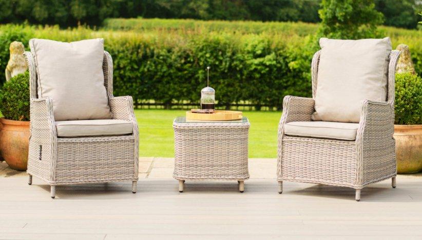 Outdoor & Garden Furniture Guide | DFS