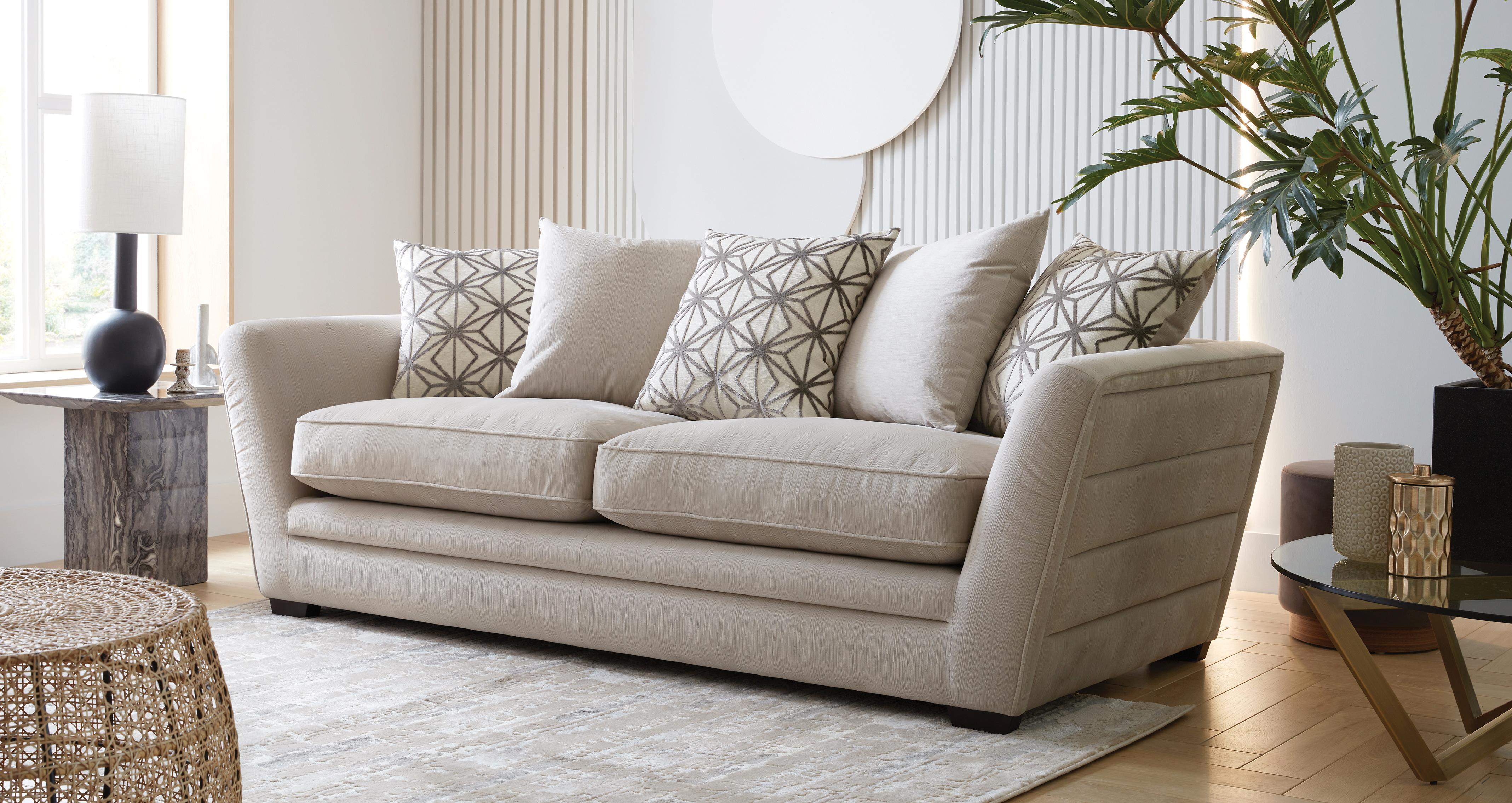 Renae Pillow Back Left Hand Facing 2 Corner 1 | DFS